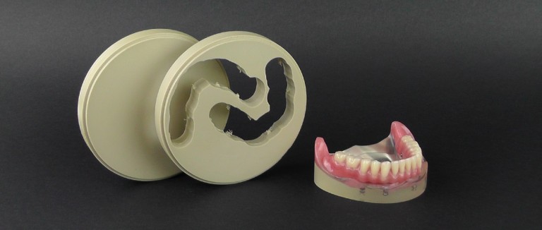 PEEK Denture – PEEK denture, PEEK prosthesis of Dr. Toka